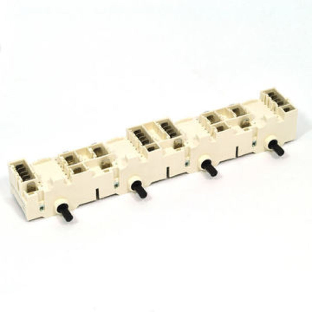 4 Gang Commutator — Smiths NZ